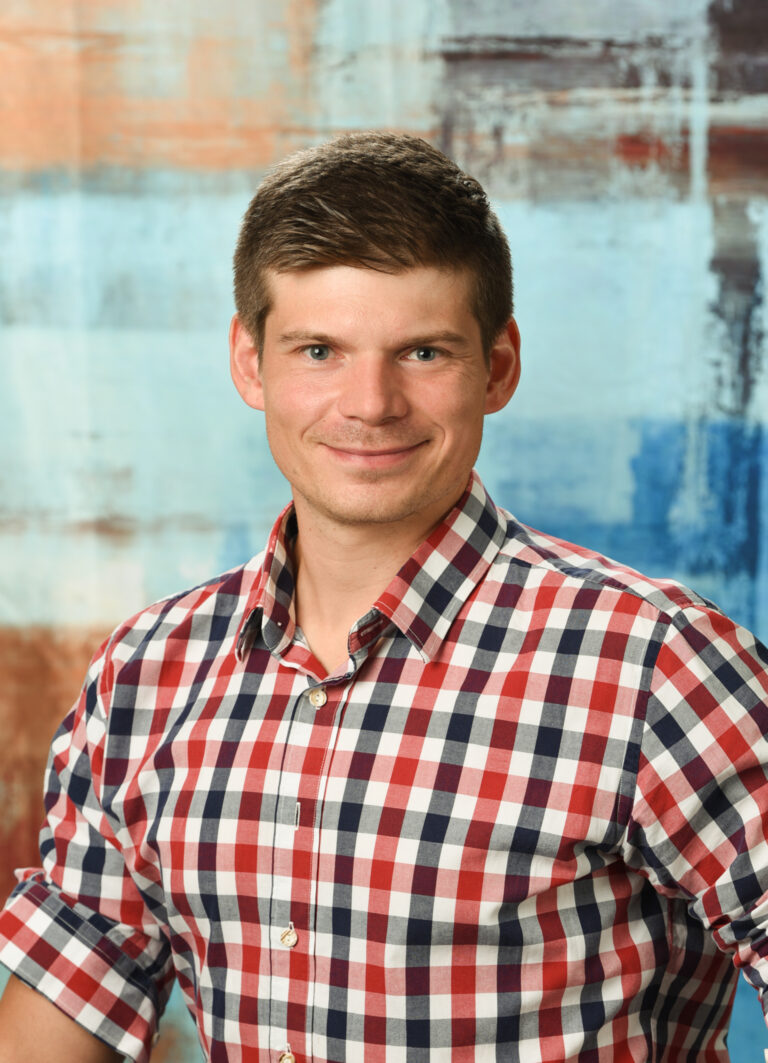 Team- Viele Hände helfen zusammen | LFS Gießhübl